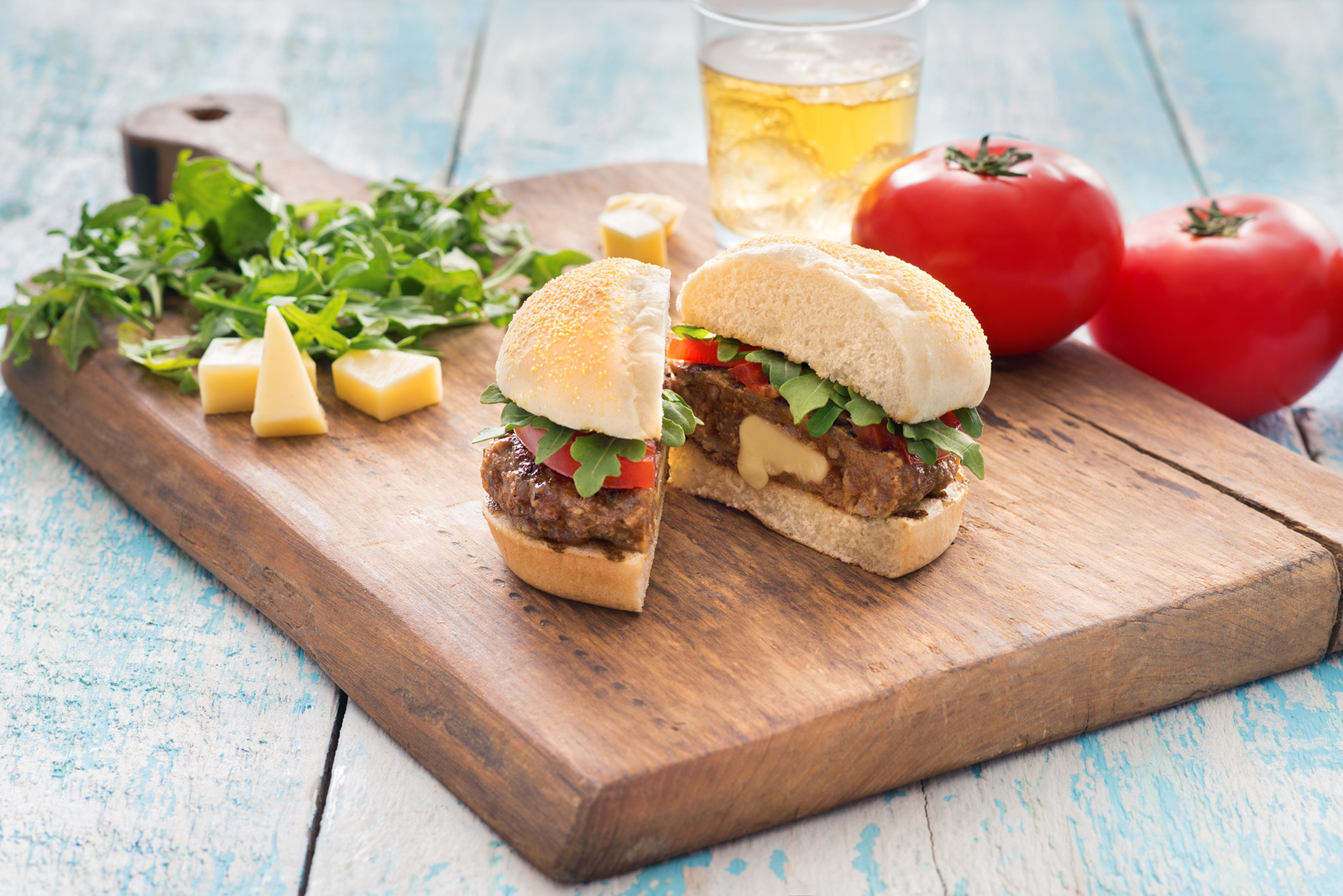 Savoury Stuffed Cheeseburgers | Villaggio®