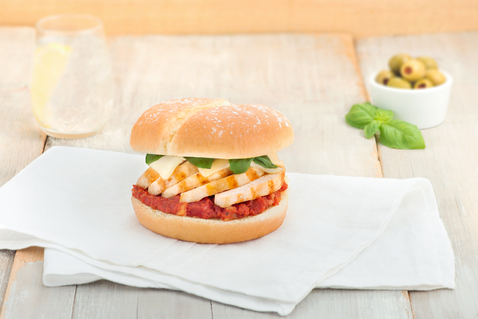 Quick-and-Easy Grilled Chicken and Fontina Sandwich | Villaggio®