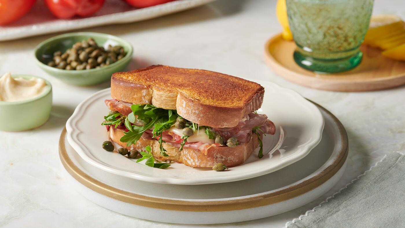 Loaded Grilled Cheese Sandwich | Villaggio®